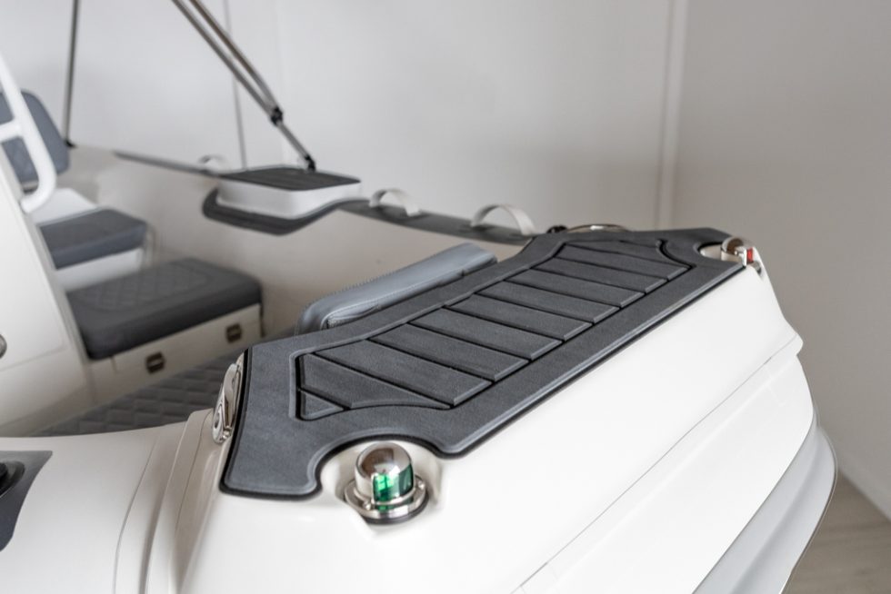 RIB LUX 330 (10' 10") - Stryker Boats