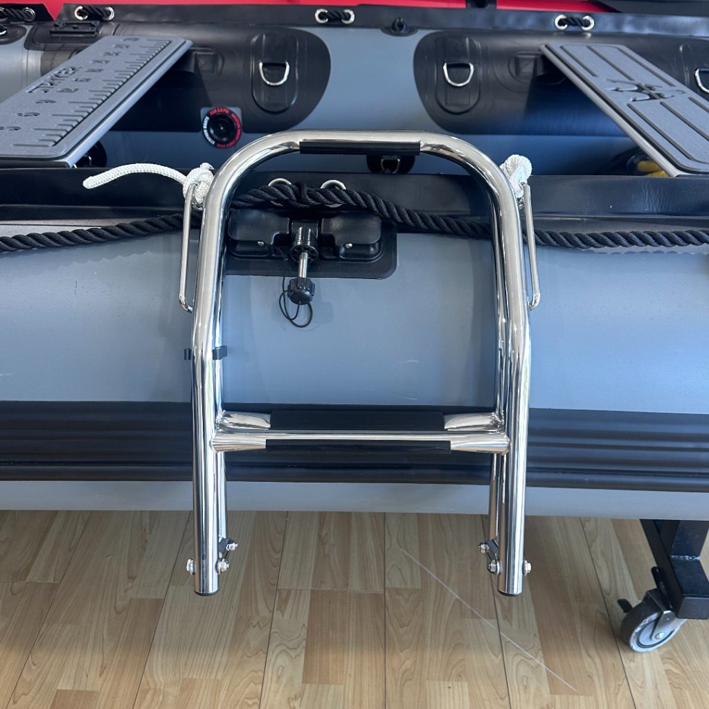 Stryker Aluminum Swim Ladder - Stryker Boats